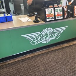WINGSTOP - Updated July 2025 - 18 Photos & 18 Reviews - 2305 Delaware ...
