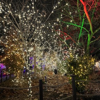 ROGER WILLIAMS PARK ZOO - Updated July 2024 - 1119 Photos & 289 Reviews ...