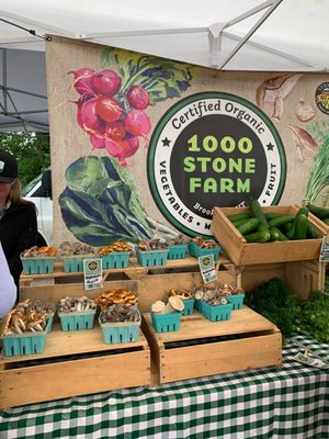 BURLINGTON FARMER’S MARKET - Updated July 2025 - 127 Photos & 81 ...