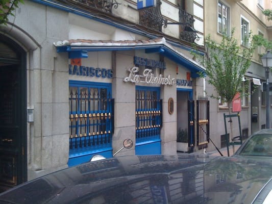 LA TRAINERA - Updated August 2025 - 25 Photos & 29 Reviews - Calle de ...