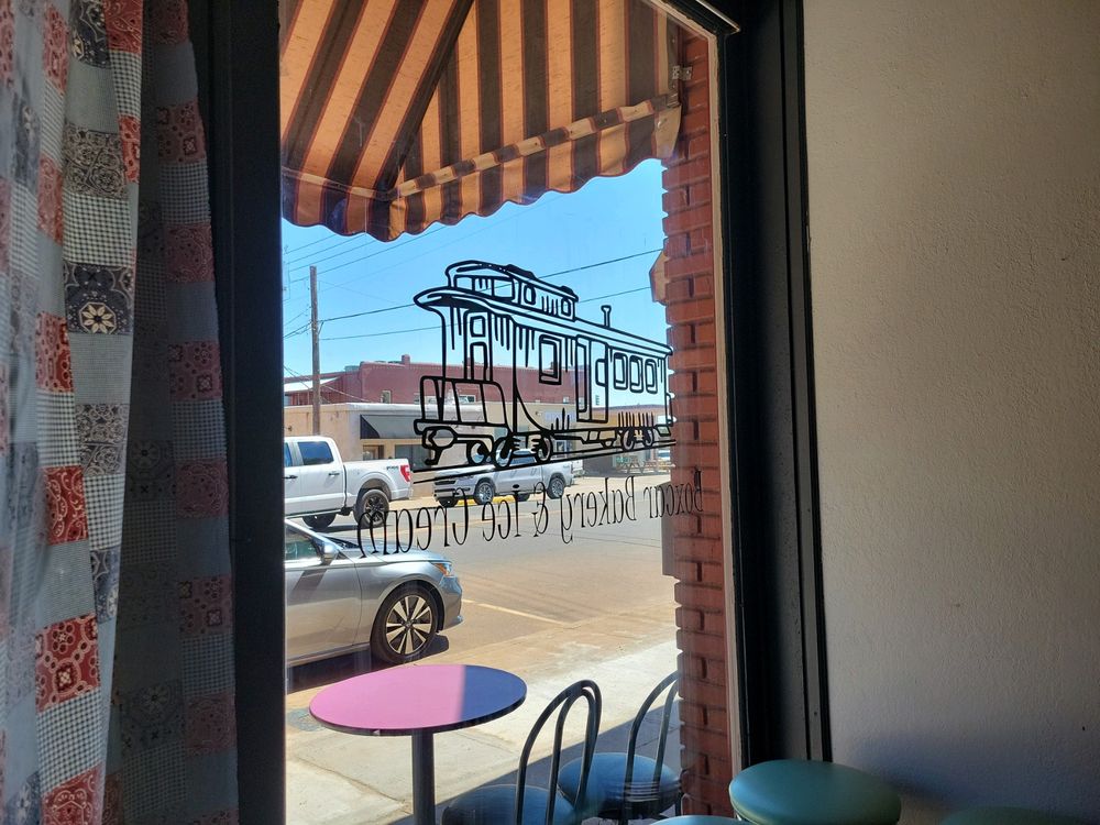 BOXCAR BAKERY AND ICE CREAM - Updated June 2024 - 19 Photos - 109 S ...