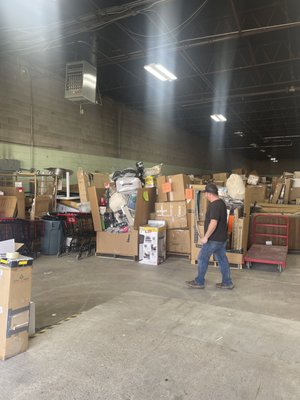 LOTS OF AUCTIONS - Updated May 2026 - 13 Reviews - 2832 Anode Ln ...