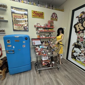 MUSEUM OF ROOT BEER - Updated August 2025 - 54 Photos - 513 Broadway ...