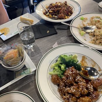 MCCB CHICAGO 时尚食谱 - Updated June 2024 - 1652 Photos & 870 Reviews ...