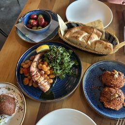 ANATOLIAN TABLE - Updated July 2025 - 148 Photos & 61 Reviews - 702 ...