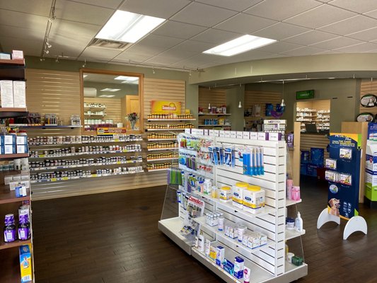 LAKE SUMTER LANDING PHARMACY - Updated December 2025 - 910 Old Camp Rd ...