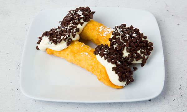 CANNOLI KITCHEN PIZZA - Updated December 2025 - 78 Photos & 15 Reviews ...