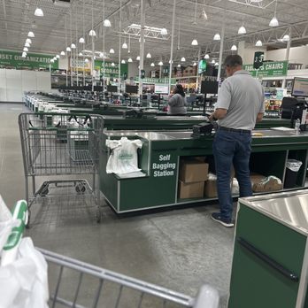 MENARDS - Updated January 2026 - 49 Photos & 60 Reviews - 7145 E 96th ...