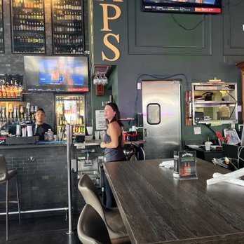 TAPS RESTAURANT BAR & LOUNGE - Updated December 2025 - 368 Photos & 394 ...