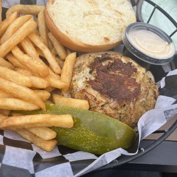 HIGHTOPPS BACKSTAGE GRILLE - Updated March 2025 - 206 Photos & 338 ...