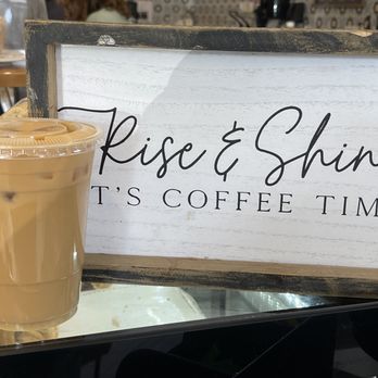 SUMMER MOON COFFEE - Updated November 2024 - 101 Photos & 70 Reviews ...