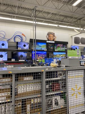 WALMART SUPERCENTER - 66 Photos & 164 Reviews - 2100 88th St, North ...