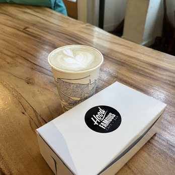 HOOD FAMOUS - Updated August 2025 - 2005 Photos & 548 Reviews - 504 5th ...