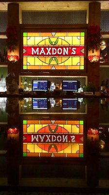 MAXDON’S - 99 Photos & 144 Reviews - Pool Halls - 3780 Mission Ave ...