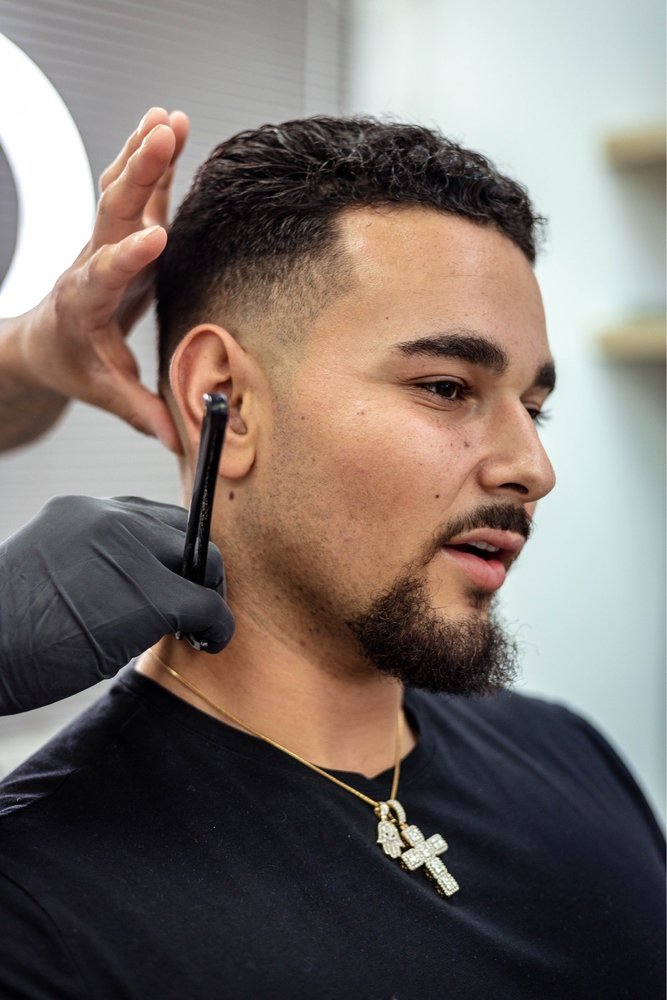 ALEX TORRES BARBERING - Updated May 2024 - 123 Photos & 62 Reviews ...