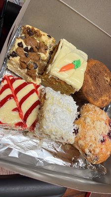 THAT 1 BAKERY - Updated May 2024 - 135 Photos & 85 Reviews - 529 E ...