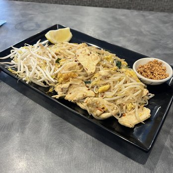 THAI SPOON 2 - Updated December 2025 - 525 Ann Arbor Rd, Plymouth, Michigan - Thai - Restaurant ...