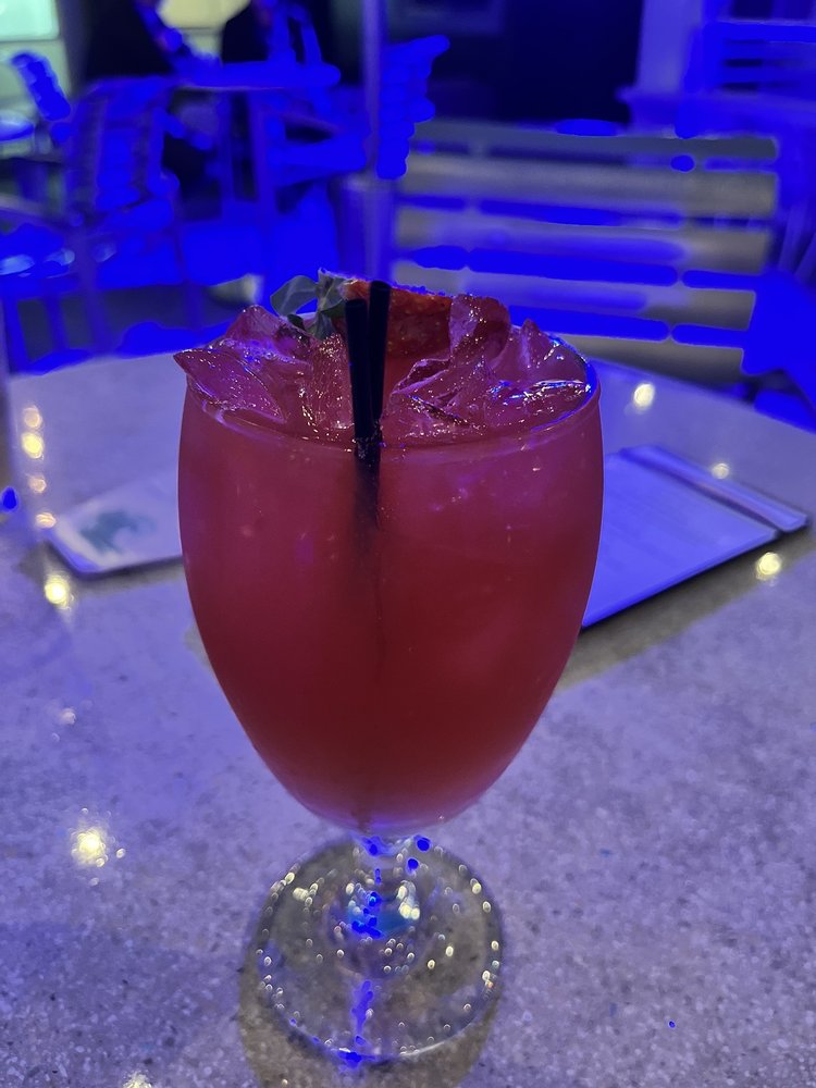 LONGBOARD ROOFTOP LOUNGE - 34402 Pacific Coast Hwy, Dana Point ...