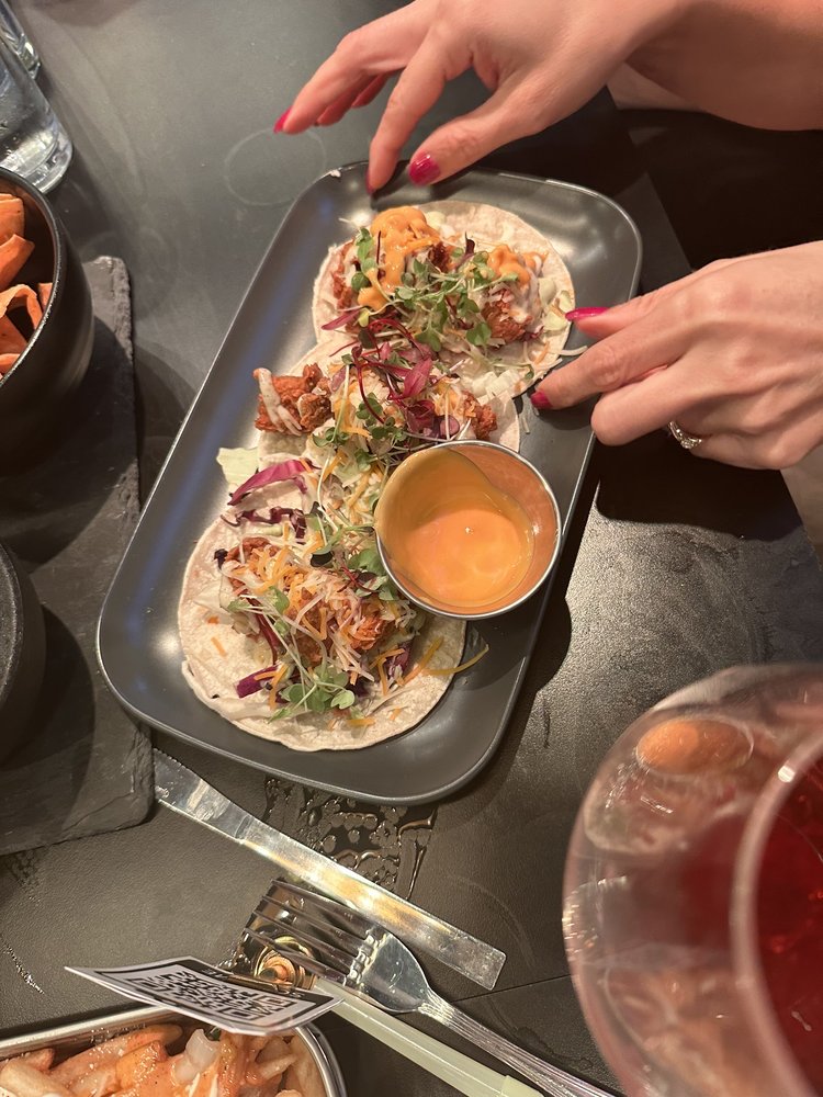 MAMA TACO - 13 Photos - 880 Flushing Ave, Brooklyn, New York - Mexican ...