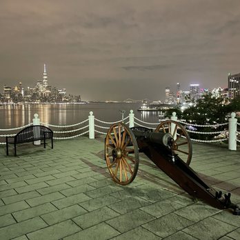 CASTLE POINT ON HUDSON - Updated October 2025 - 1 Castle Point Ter ...