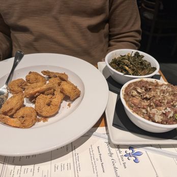 MAPLE TREE INN - Updated November 2024 - 826 Photos & 723 Reviews ...