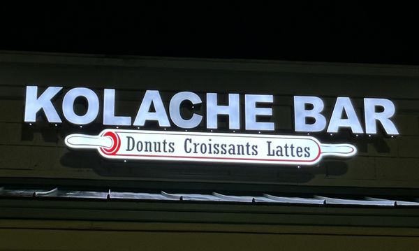 KOLACHE BAR - Updated May 2024 - 30 Photos & 34 Reviews - 213 Crockett ...