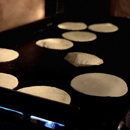 CHELES TACOS GRILL - Updated April 2025 - 117 Photos & 72 Reviews - 521 ...