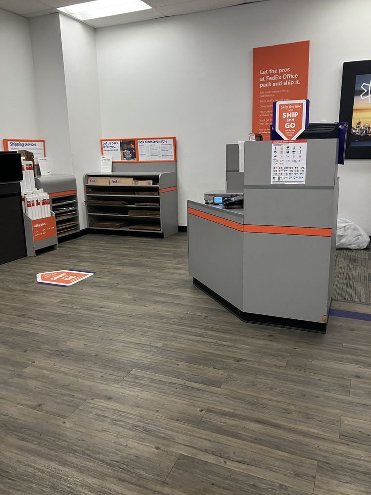 FEDEX OFFICE SHIP CENTER - Updated January 2026 - 14 Reviews - 6 ...