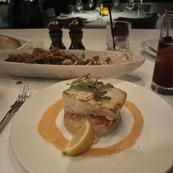 PORTLAND CITY GRILL - Updated March 2025 - 4154 Photos & 3642 Reviews ...