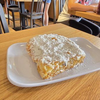 COMPANION LADUE CAFE - Updated January 2026 - 132 Photos & 216 Reviews ...