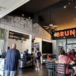 BRUNCHES - Updated December 2025 - 95 Photos & 57 Reviews - 300 N Lake ...