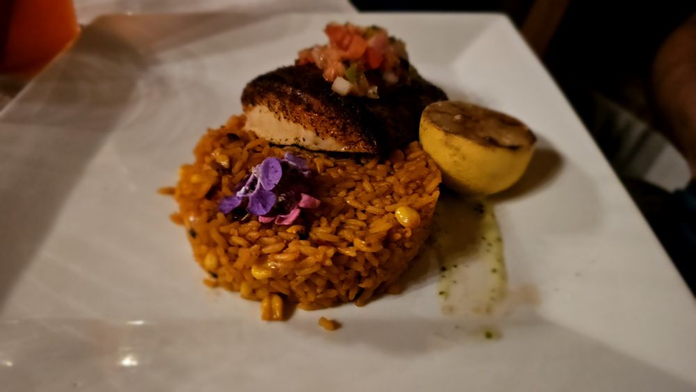 VALENCIA - Updated April 2025 - 57 Photos & 61 Reviews - 315 N Vermont ...