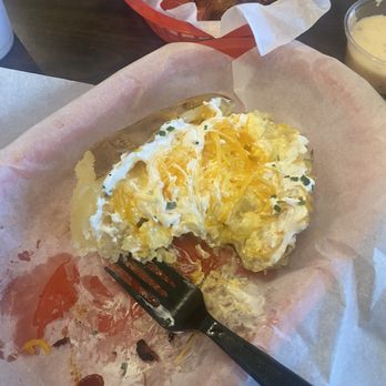 CENTER POINT BARBECUE - Updated September 2025 - 223 Photos & 283 ...