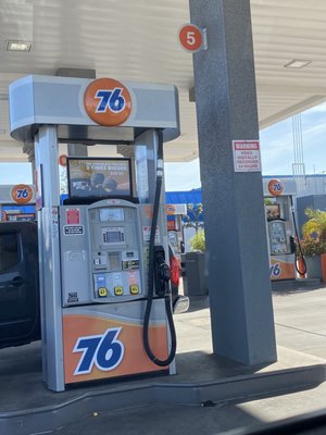 76 GAS STATION - Updated September 2025 - 24 Photos & 13 Reviews - 2002 ...