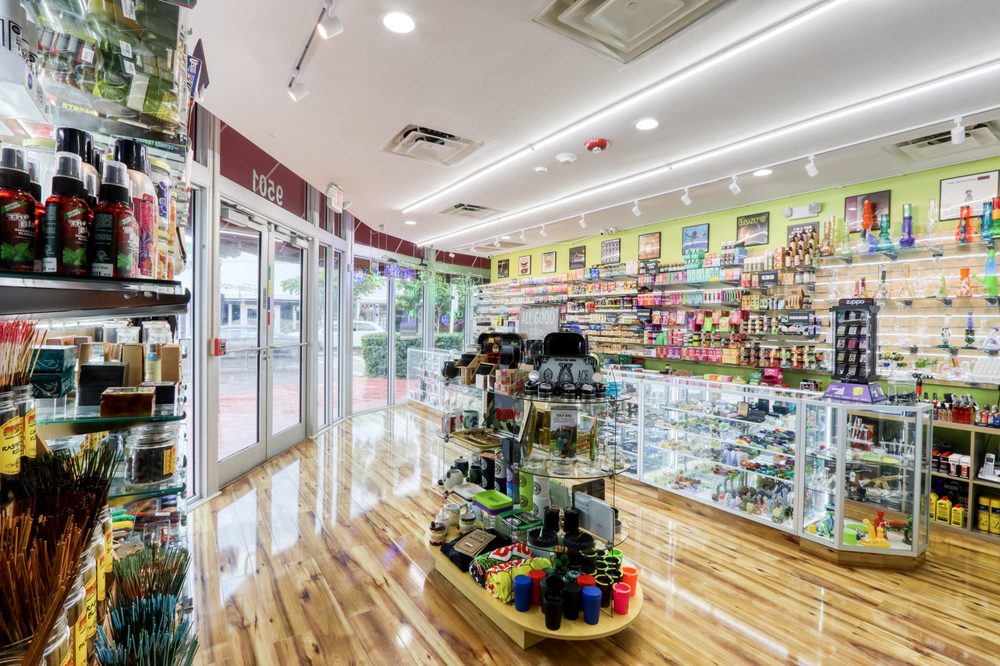 WORLD OF SMOKE & VAPE - SURFSIDE - Updated September 2025 - 12 Photos ...