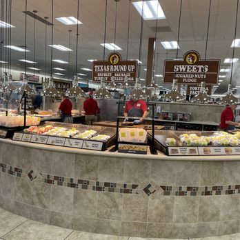 BUC-EE’S - Updated May 2025 - 418 Photos & 141 Reviews - 3284 N Beaver ...