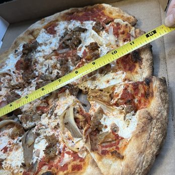 PIZZA TO THE RESCUE - Updated January 2025 - 271 Photos & 143 Reviews ...