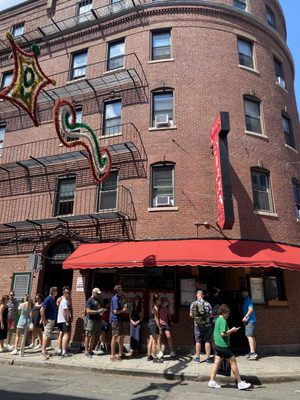 REGINA PIZZA - Updated December 2025 - 315 Photos & 402 Reviews - 44 ...