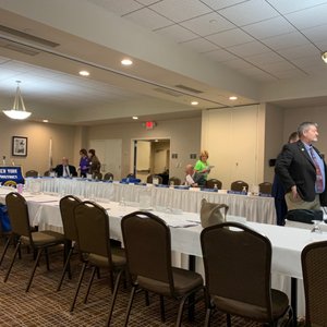 DOUBLETREE BY HILTON HOTEL BINGHAMTON - 111 Photos & 75 Reviews ...