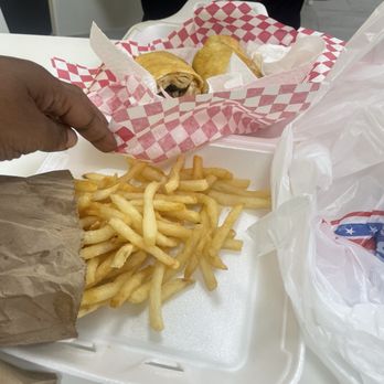 CHEX GRILL & WINGS - Updated October 2025 - 15 Photos - 3006 ...