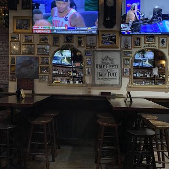 THE RAVEN PUB - Updated January 2026 - 20 Photos & 29 Reviews - 1471 ...