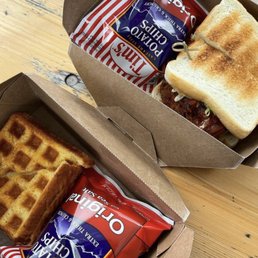 SUGARPINE DRIVE-IN - Updated October 2025 - 1294 Photos & 665 Reviews ...