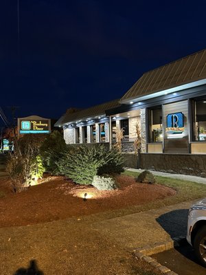 THE ROXBURY DINER - Updated December 2025 - 134 Photos & 175 Reviews ...