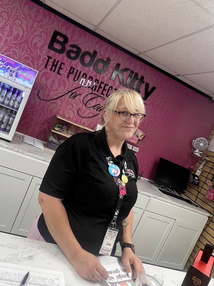 BADD KITTY - Updated March 2025 - 36 Photos & 16 Reviews - 1104 N Kings ...