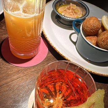 GIOVEDI - Updated June 2025 - 679 Photos & 116 Reviews - 10 N Hotel St ...