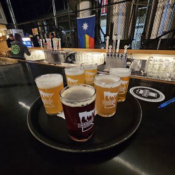 INBOUND BREWCO - Updated August 2025 - 233 Photos & 147 Reviews - 701 N ...