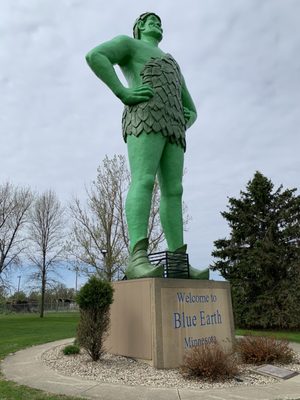 GREEN GIANT STATUE PARK - 20 Photos & 11 Reviews - Parks - Hwy 169 ...