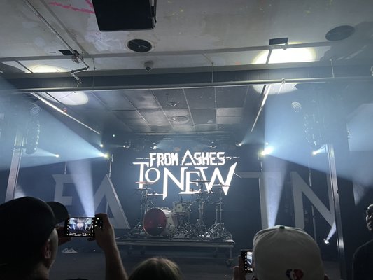 REVERB - Updated September 2025 - 20 Photos & 32 Reviews - 1402 N 9th ...