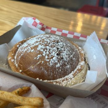 SPINNING BUNS - Updated October 2025 - 123 Photos & 66 Reviews - 1200 ...