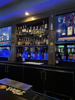BROADSIDE TAVERN - Updated December 2025 - 96 Photos & 96 Reviews - 99 ...